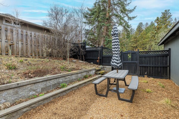 Cozy 3br Retreat In Midtown Bend - Bend, OR