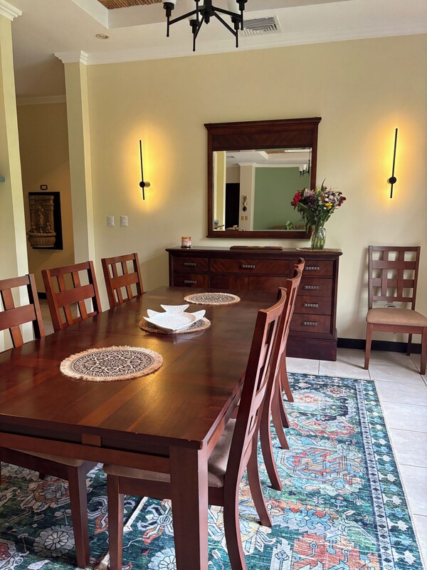 Heavenly 2-bedroom 2 Bathroom Condo In Esterillos Este.  Walk To Bejuco Beach! - Esterillos Este