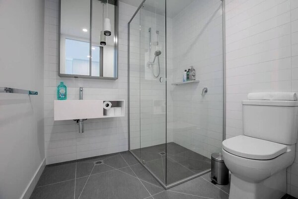 2br Apt In Parkville/zoo/playground/garden/hospital - Kensington