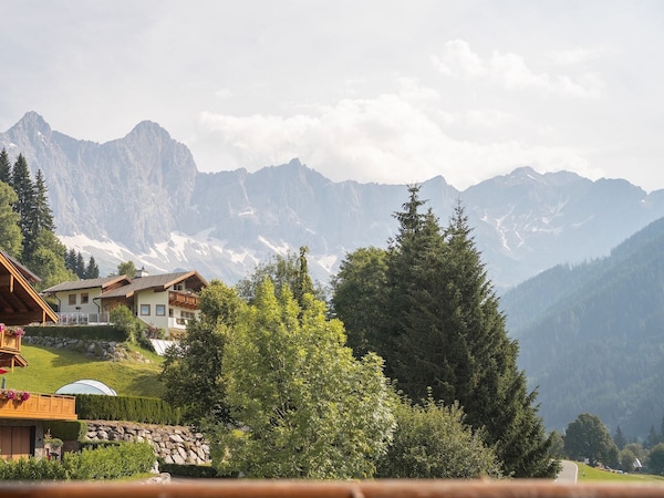 Chalet In Filzmoos Mit Sauna Und Bergblick - Filzmoos