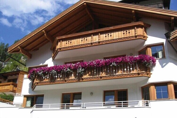 Flat In St. Anton Am Arlberg With Balcony - Saint Anton am Arlberg