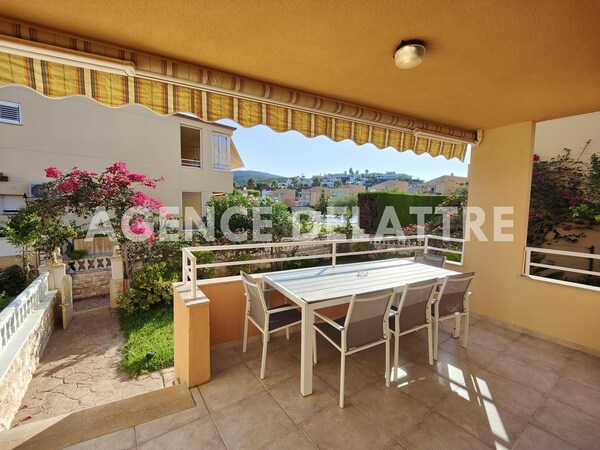 Private Villa With Barbecue, 3 Bedrooms, 2 Bathrooms, Common Swimming Pool With Jacuzzi - Peñíscola