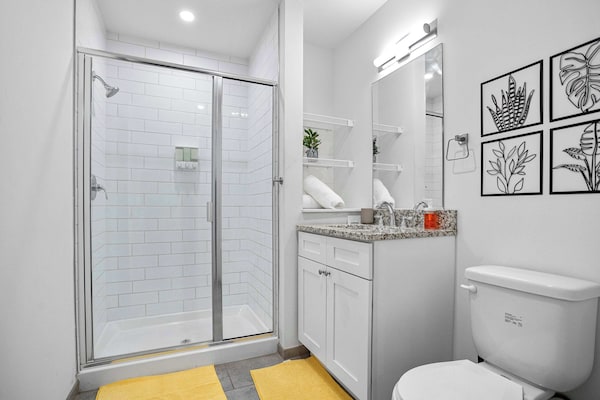 Cozysuites Stunning 1br In Downtown Pitts #7 - PNC Park - Pittsburgh