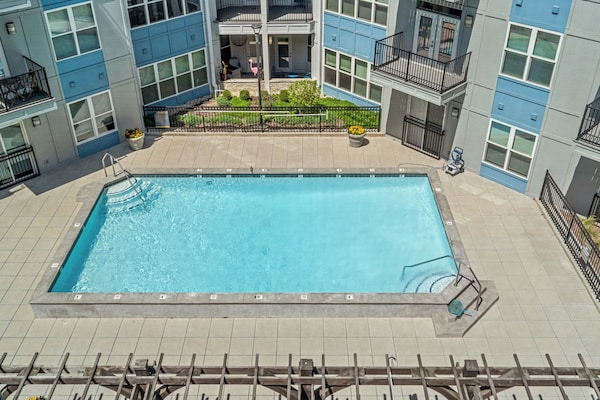 Cozysuites - Penrose On Mass With Pool And Parking#11 - Garfield Park Indianapolis