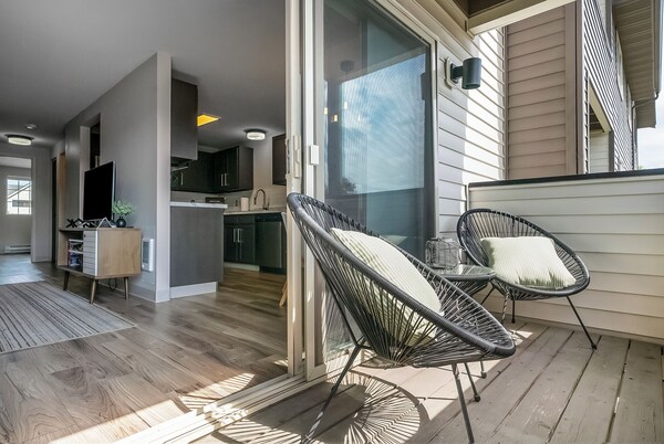 The Aria Modern Apartment Downtown Kalispell - Kalispell, MT