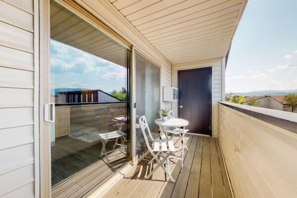 The Aria Modern Apartment Downtown Kalispell - Kalispell, MT
