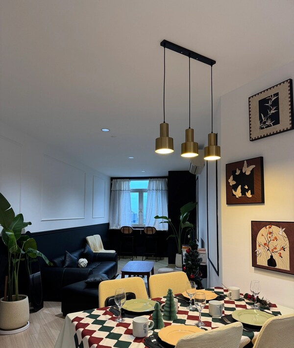 Spacious 3-bedroom Apartment With Ac, In Charming George Town Penang Malaysia - Tanjung Bungah
