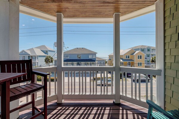Casa Bella - Oceanview, Just Steps To The Beach - Carolina Beach, NC