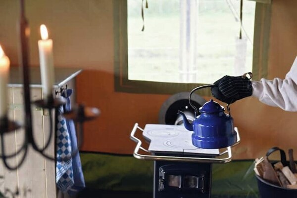 Tent House 4 Including Hot Tub - Kampen