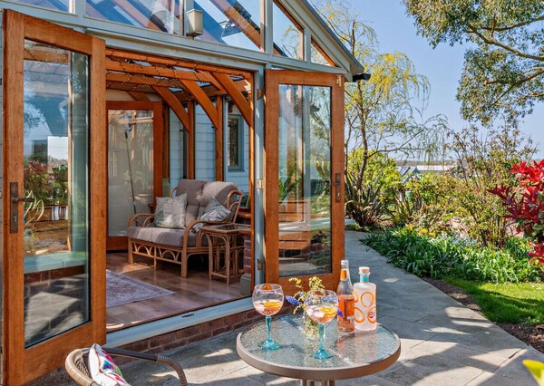 The Cottage At Little Bower - East Sussex