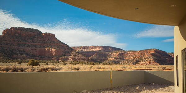 Luxury Kanab Retreat | Near Zion & Bryce Canyon - Kanab, UT