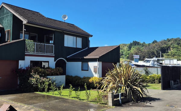 Esplanade Townhouse - Gisborne
