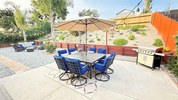 10 Min To Legoland, Game Room, King Bed, Pet Friendly, Fire Pit - Oceanside, CA