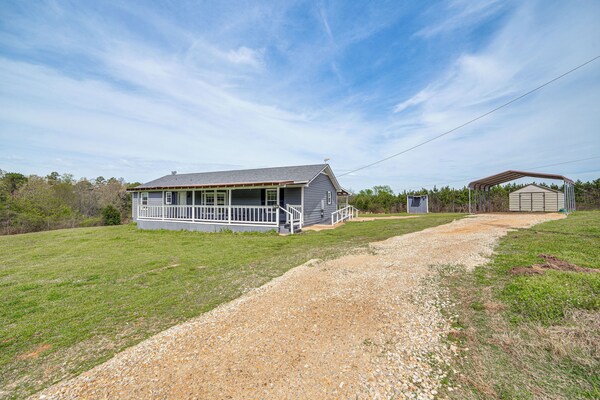 2 Mi To Lake Monticello: Home W/ Large Decks! - Splash Pad, Pittsburg