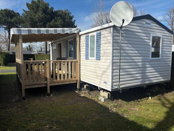 Mobil 2 Chambres 4 Personnes Tout éQuipé Dans Camping 4 éToiles, à La Palmyre - Les Mathes