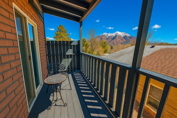 New! Huge 5br, Hot Tub, Mountain Views, Game Room With Arcade, Lawn Games, Bbq - Flagstaff, AZ