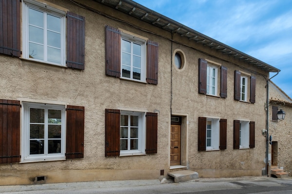 Studio Le Matisse In The Medieval Village Of Haut De Cagnes. - Cagnes-sur-Mer