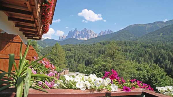 Camera 'Veltierhof 6' Con Vista Sulle Montagne, Terrazza Privata E Wi-fi - Ortisei