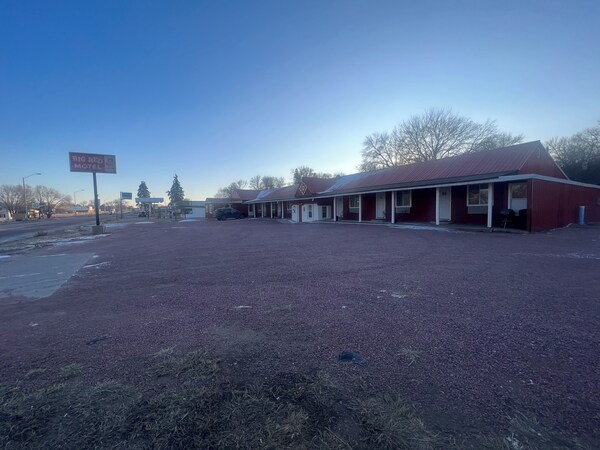 Big Red Motel - Nebraska