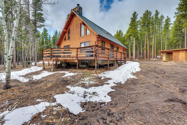 4 Mi To Rmnp: Allenspark Cabin W/ Wraparound Deck! - Allenspark, CO
