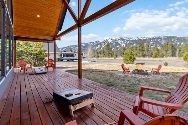 New! Fam Cabin W/ Ac, Fire Pit & Outdoor Games!  | 10 Min To Tamarack Resort & 5 Min To Boat Launch - Tamarack Ski Resort, ID