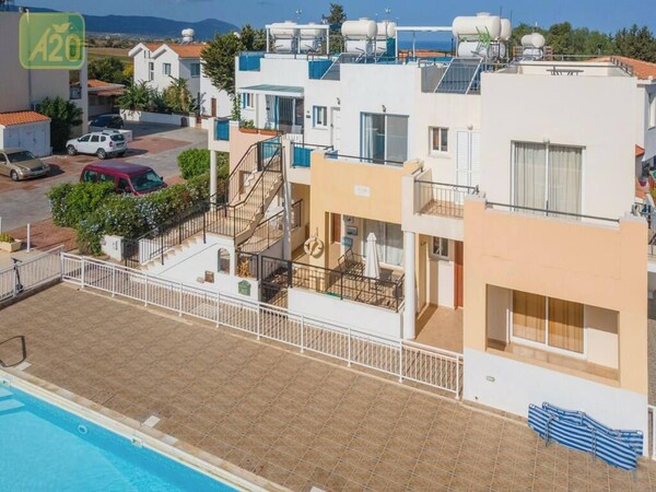 Accommodation With Pool And Terrace - Argaka