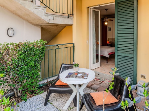 Bonito Apartamento Para 4 Personas Con Wifi, Tv, Terraza Y Aparcamiento - Domaso