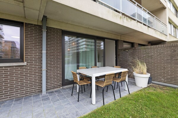 1 Bedroom Accommodation In De Panne - La Panne