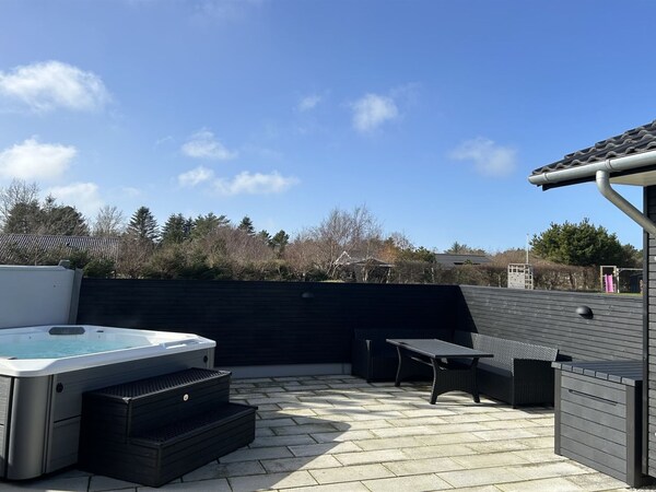 "Frederikke" - 990m From The Sea By Interhome - Tversted