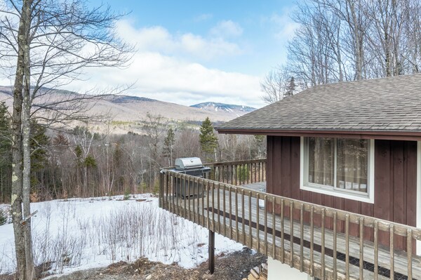 Charming Retreat With Okemo Mountain Views - Ludlow, VT