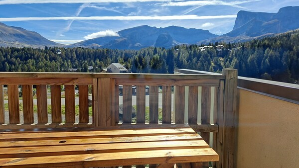 Xylocopa : Vue Pic De Bure, Montagne à 360° ! - Le Dévoluy