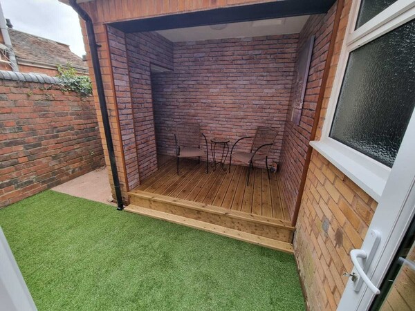 Newly Renovated, City Stay, 3minutes From City Centre - Malvern