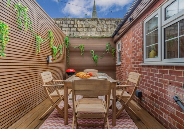 Bradbury Cottage - Two Bedroom House, Sleeps 4 - Wetherby