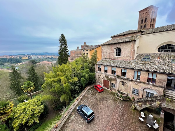Fresco Suite - Siena, Italia