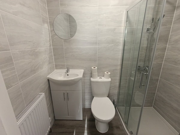 Open Mind Property - Flat With 2 Double Beds - Chichester