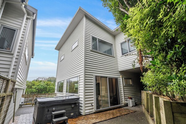 Urban Sanctuary - Johnsonville Holiday Home - Wellington