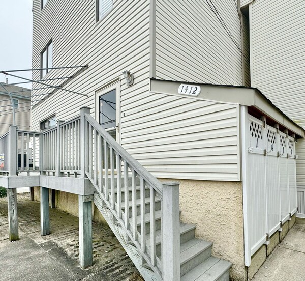 Weekends Available! 2-bedroom Townhome On Ocean Ave/14th. - Ocean City, NJ
