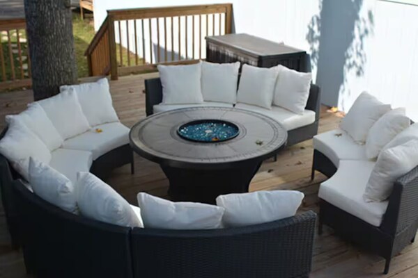 Lake Conroe Cottage With Lakeview - Lake Conroe, TX