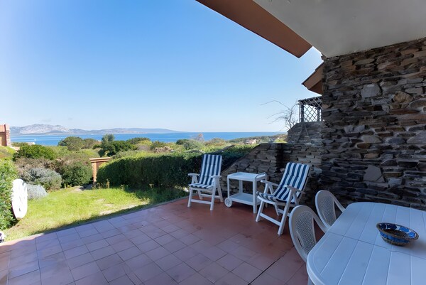 Holiday Home 'I Lentischi C13' With Sea View, Private Terrace And Air Conditioning - Stintino