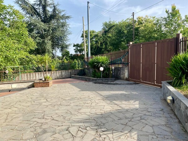 Ciurys Etna Holidays - Vacanza Sull'etna - Trecastagni