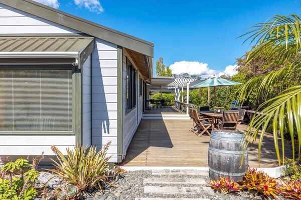 Hartlock In Onetangi - Waiheke Island