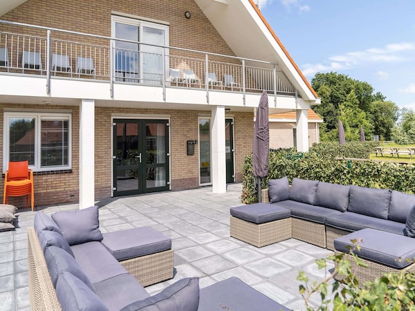 Luxurious 24-person Apartment On Ameland - Ameland