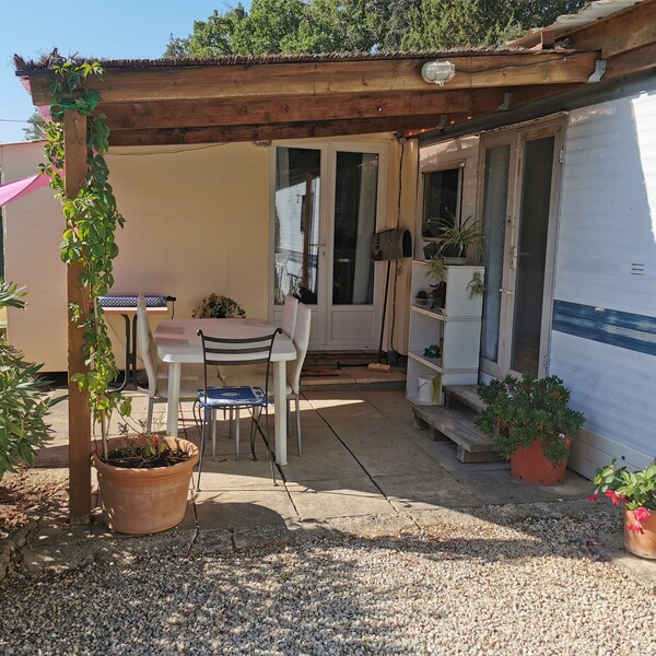 Mobil Home Hors Camping 7km De La Plage - Les Issambres