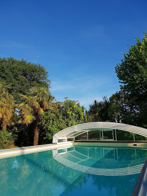 Gîte 3 Pers Bornéo - Relaxation With Heated Swimming Pool And Secure Parking Lot - La Roche-sur-Yon