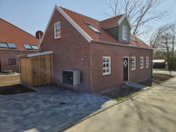 Entspannen Sie Im Neubau-ferienhaus Mühle 7 Mit Sauna, Bis Zu 6 Pers. - Emden