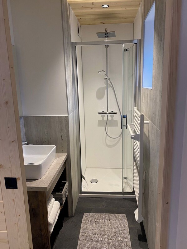 Appartement 8 Personnes Spacieux à Val-cenis - 3 Chambres Avec Salle De Bains - Val Cenis