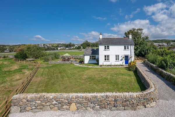 Glanaber | Beautiful Seaside Holiday Cottage In Dyffryn Ardudwy Near Barmouth - Tal-y-bont