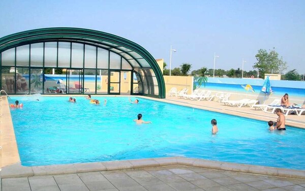 Camping - Piscine  - Ccafgg0 - La Faute-sur-Mer