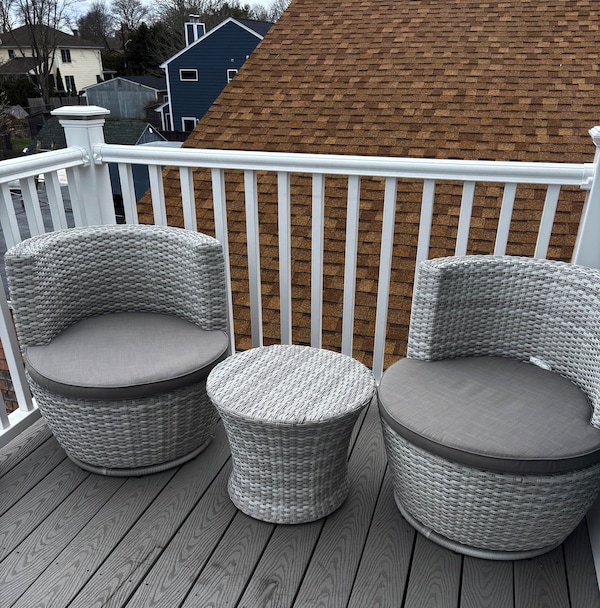 Narragansett Pier - Spacious 3 Br Walk To Beach - Kelly Beach, RI
