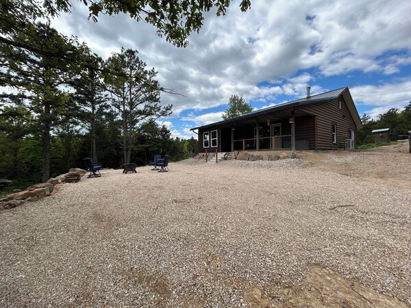 The Cabin@ Serenity Ranch. Centrally Located To All The Wonders Of Shannon Co. - Eminence, MO